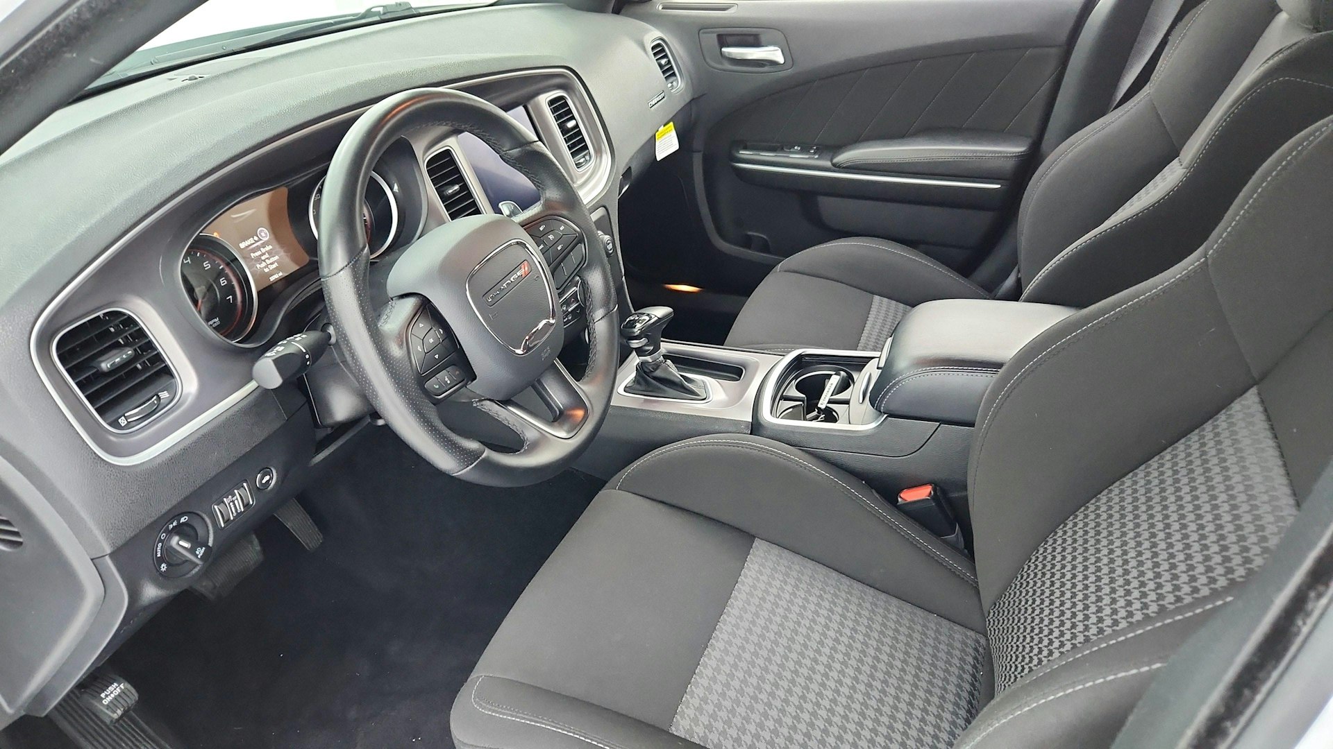 2022 Dodge Charger White Interior